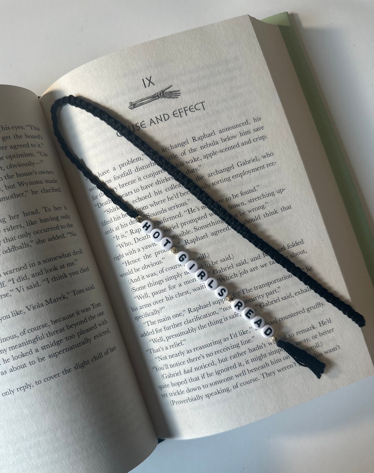 Hot Girls Read Bookmark, Macrame Book Mark, Custom Handmade Bookmarks ...