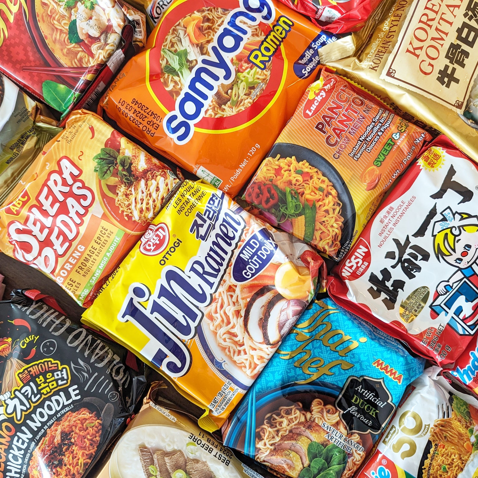 20 Surprise Ramen Food Gift Pack: Authentic Instant Noodles From Around ...