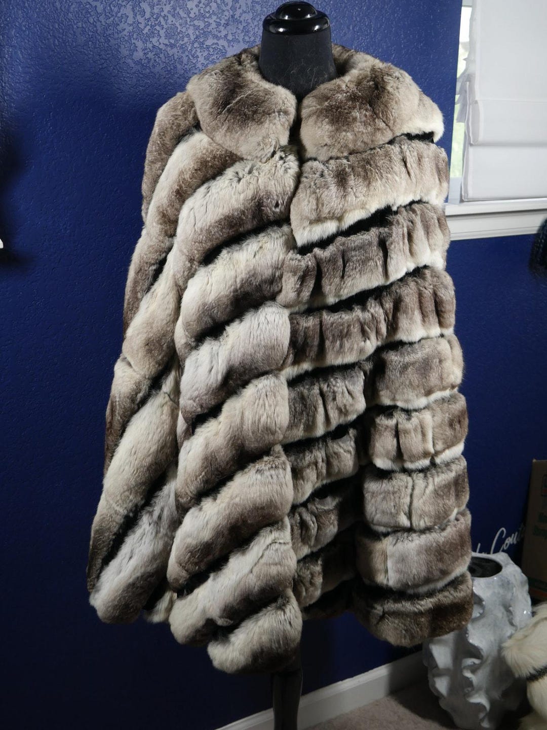 Gorgeous Vintage Chinchilla Fur Cloak Cape Coat Jacket 113" Sweep! - Etsy