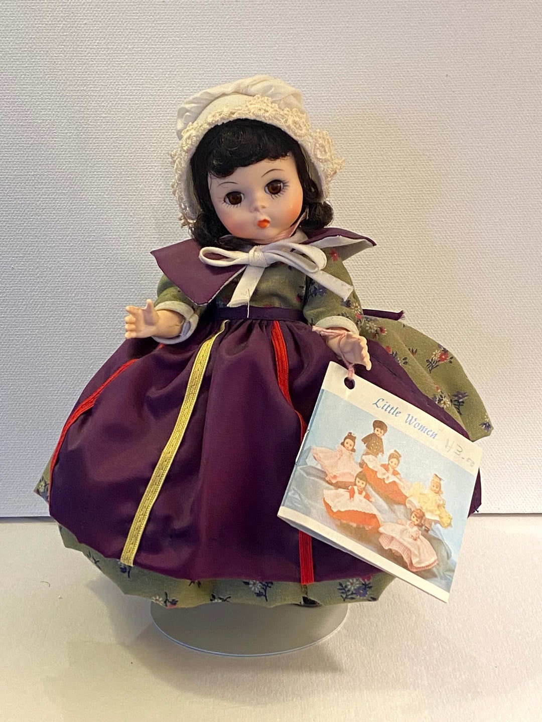 CANADA GIRL With ORIGINAL Box/tag/stand Madame Alexander Doll (560 ...