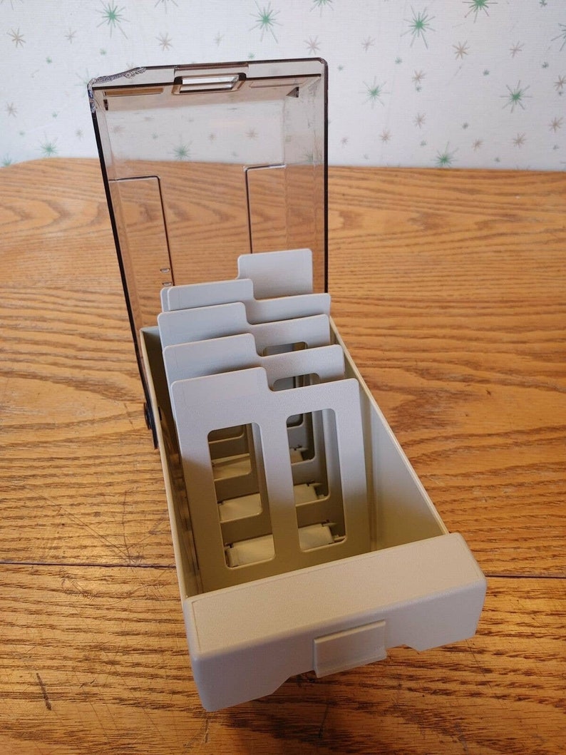 Floppy Fun Vintage Floppy Disc Storage Cases 2 Mediamate Computer 5 1/4 ...