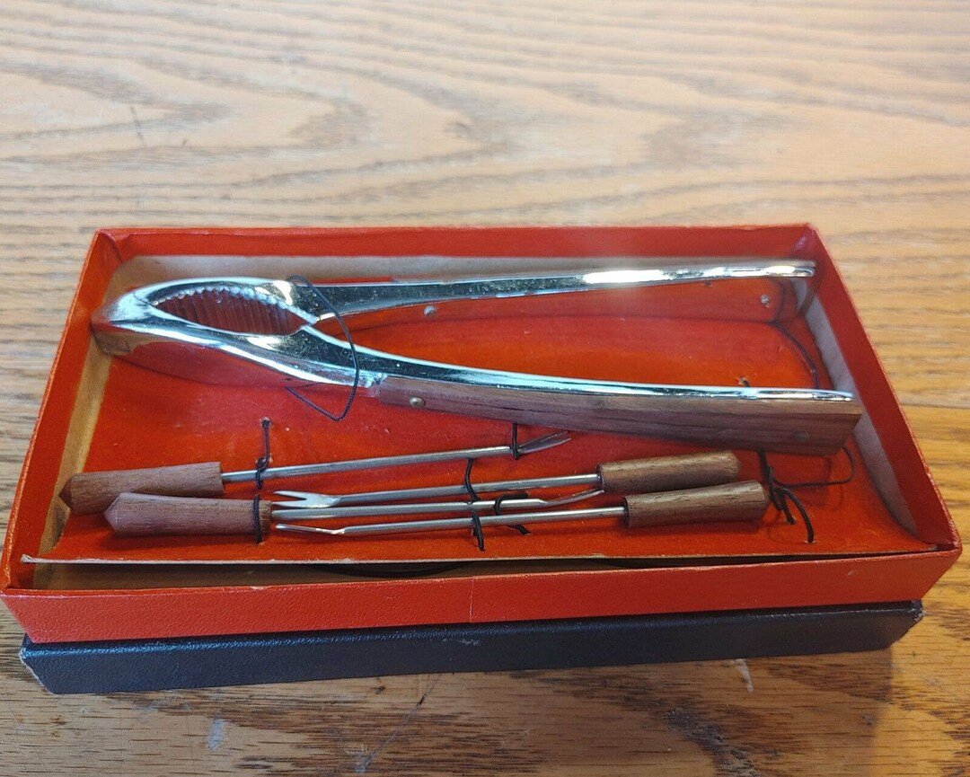 Go Nutty Vintage Boxed Modern Nutcracker and Picks Wood Handled Chrome ...