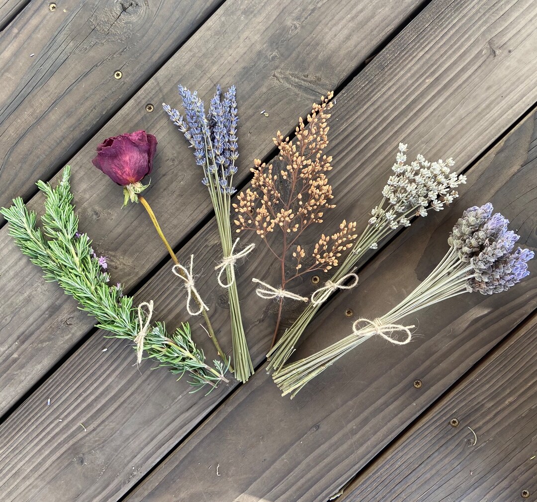 Herbal Bundles of Dried French and English Lavender, Oregano, Sage and ...