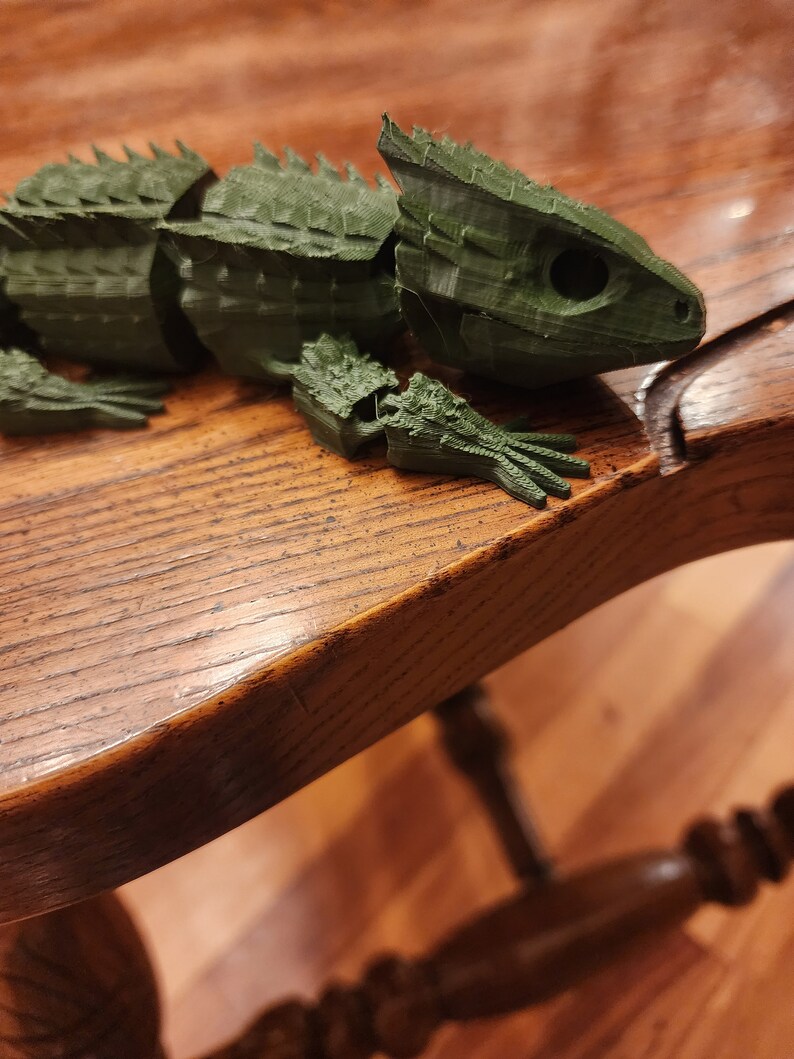Articulated Crocodile Skink Lizard 3D Print Paperweight - Etsy
