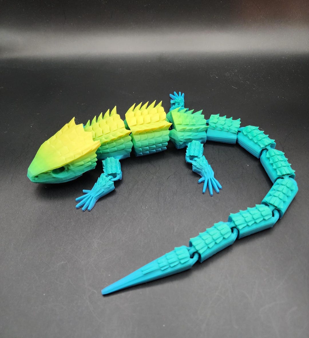 Articulated Crocodile Skink | Lizard | 3D Print | Paperweight | Toy ...