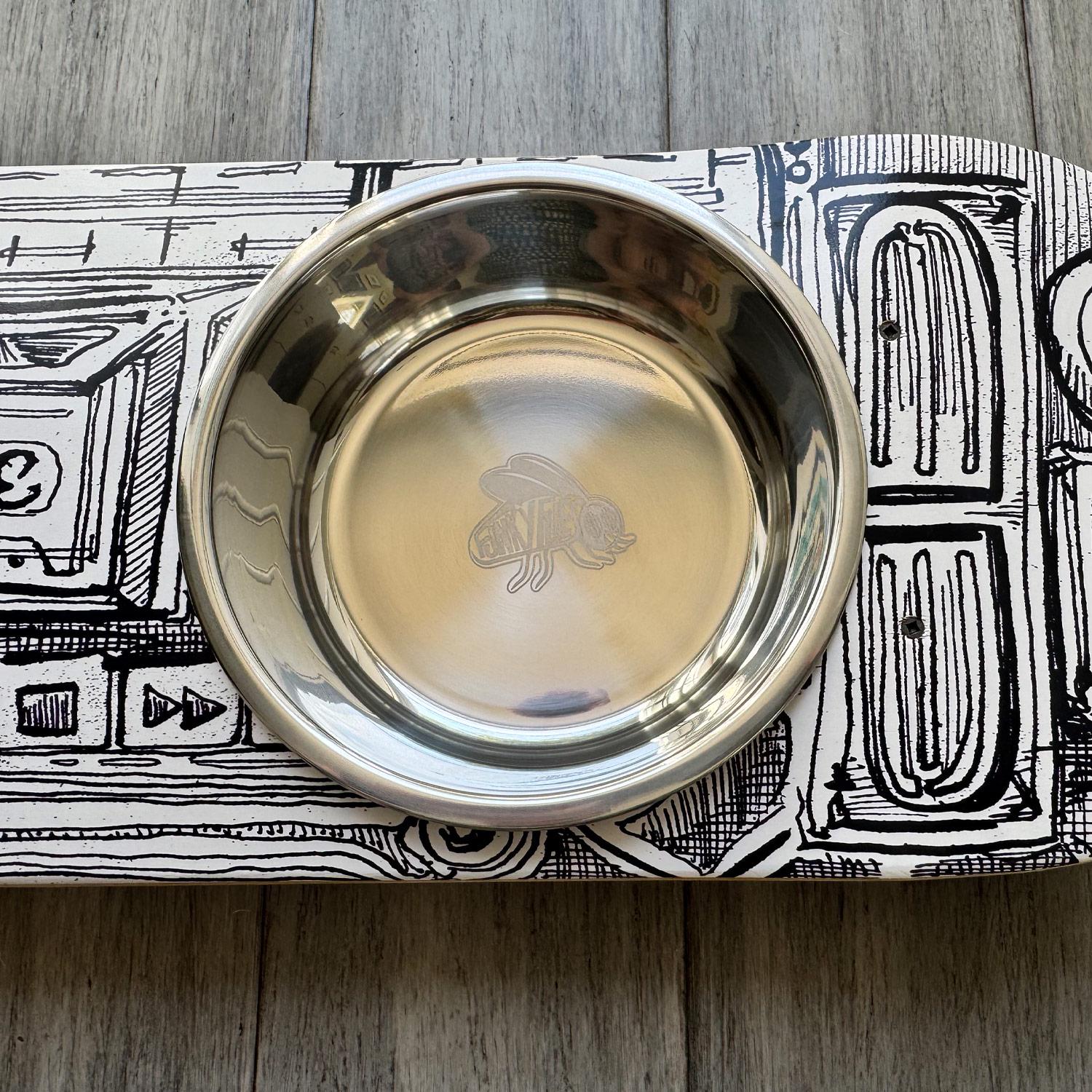 Boombox Dog Skatebowl - Elevated Dog Bowl With 2 Stainless Steel Bowls ...