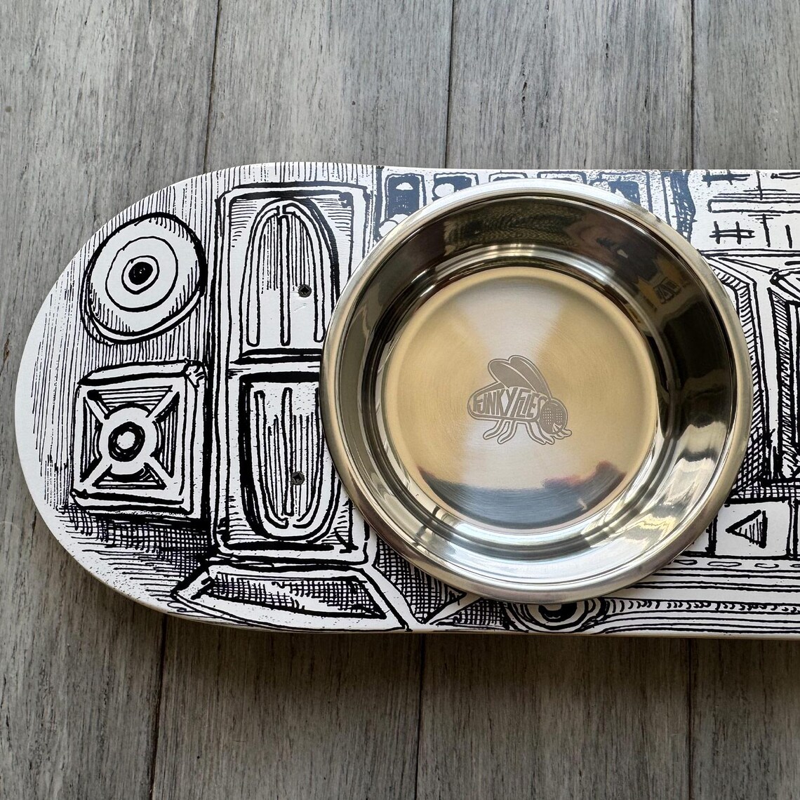 Boombox Dog Skatebowl - Elevated Dog Bowl With 2 Stainless Steel Bowls ...