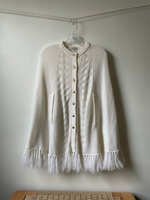 vintage gold cape by - Gem