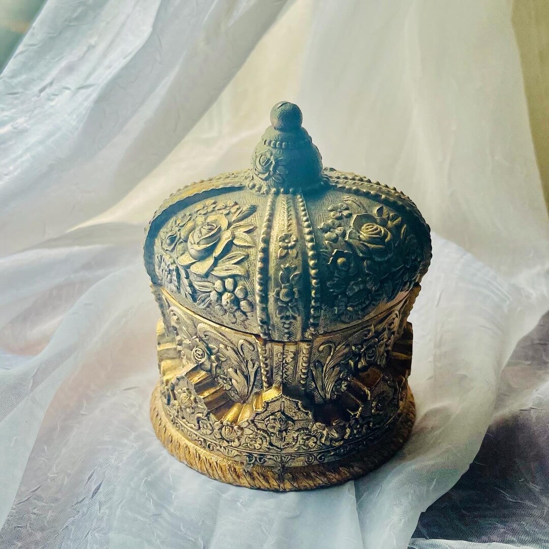 Vintage Crown Music Box. Labeled Japan. - Etsy