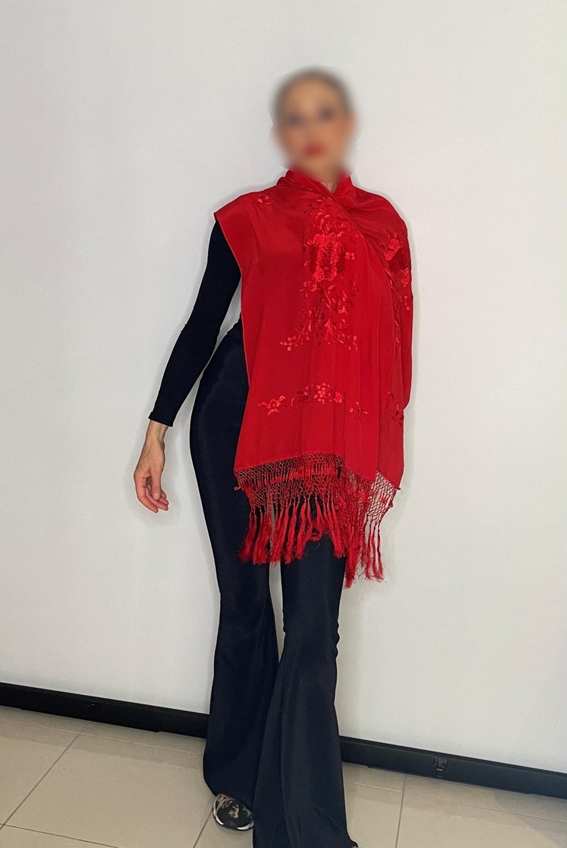 1980s 1970s Vintage Red Silk Shawl Embroidered Shawl Wrap - Etsy