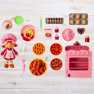 The Teeny Tinies Strawberry Shortcake Bake Shop, 20 Pieces - Etsy