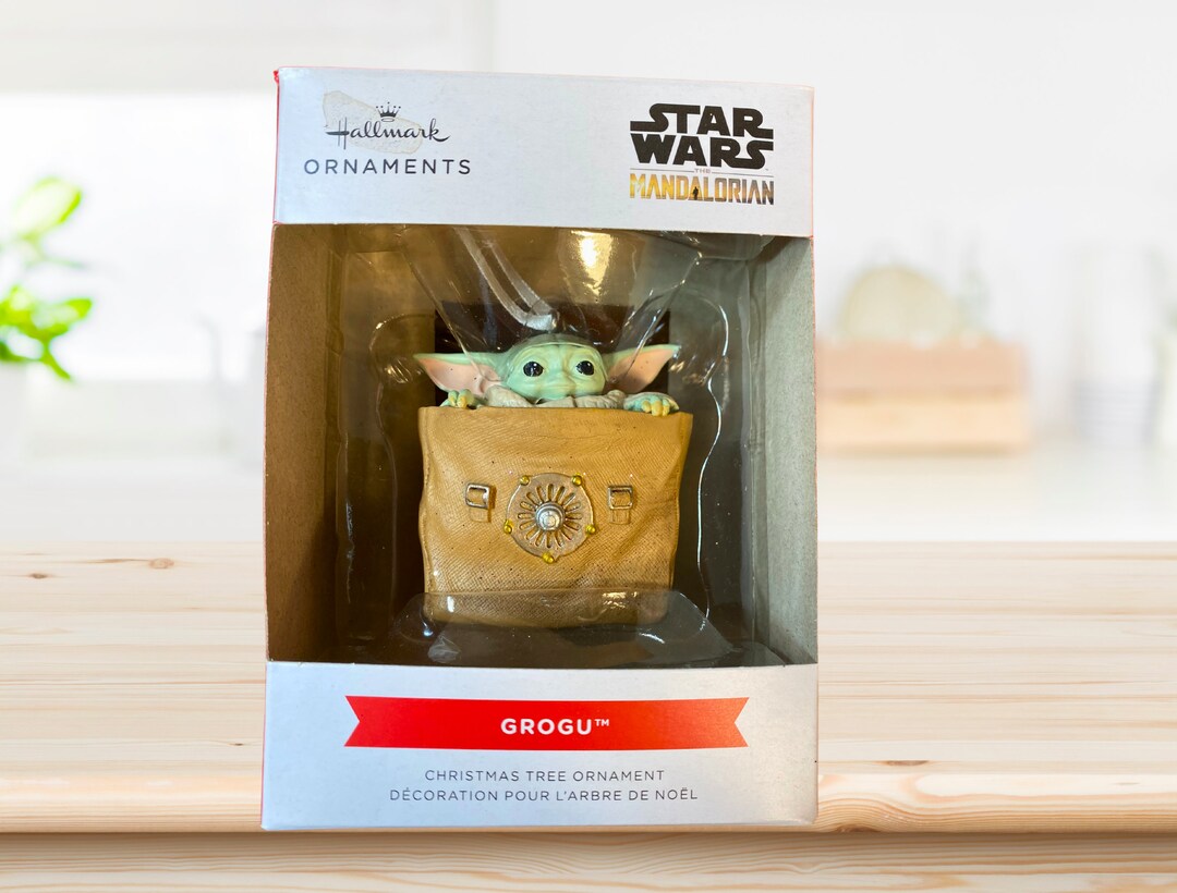 Hallmark Star Wars: the Mandalorian Grogu in Bag Christmas Tree ...