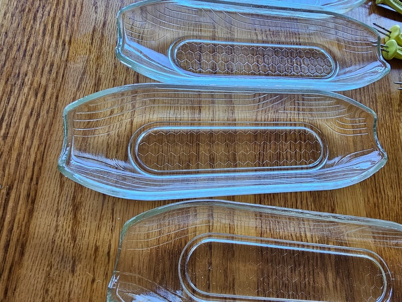 Vintage Glass Corn on the Cob Plates & Holders Honeycomb Pattern - Etsy