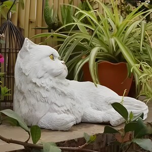 Life-size Concrete Persian Cat Statue , Finest Stone Finish, Christmas ...