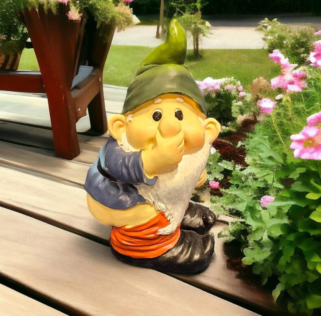 11" Poo Gnome Statue Stinkin Smell Funny Decorations – Outdoor Garden ...