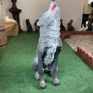LIFE-SIZE MASSIVE Wolf Statue Sitting Up-right Howling Wolf Statue ...