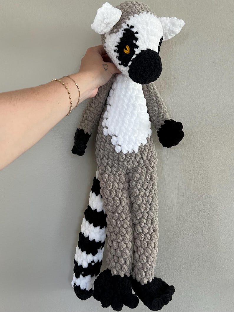 Lenni and Lilly the Lemurs Pattern | Crochet Big and Mini Lemur ...