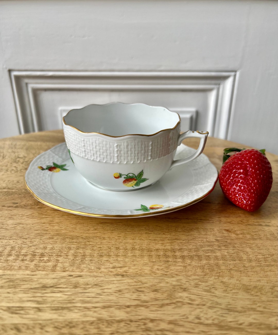 Herend Tea/cafe Au Lait Cup. Strawberry Painting. - Etsy