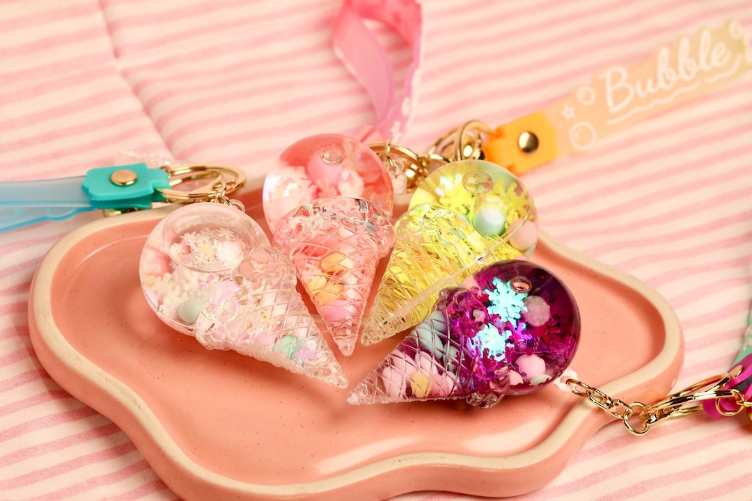 Ice Cream Liquid Keychain, Floating Oil Accessories/ Bag Charm, Pendant ...