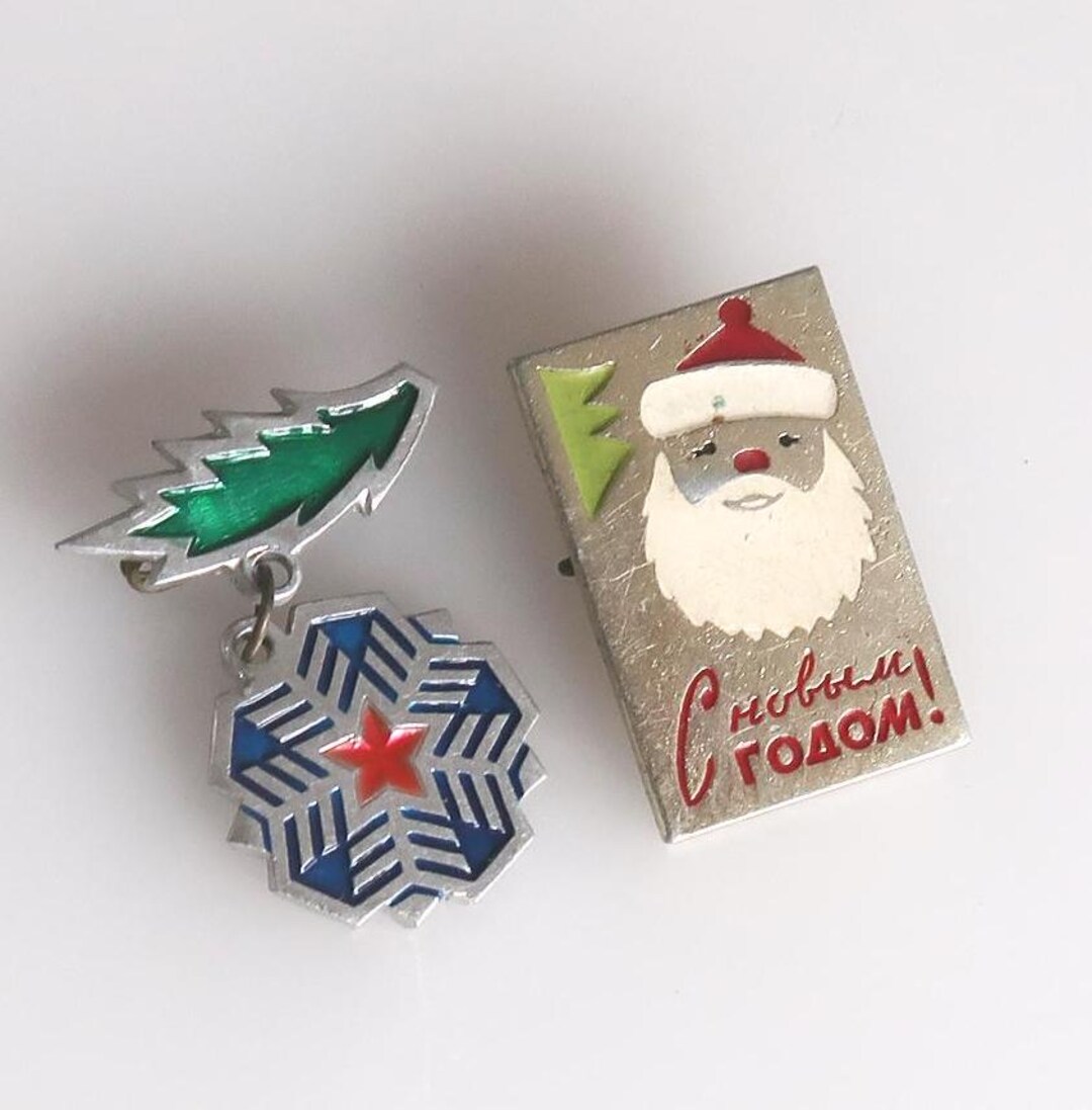 Vintage Winter Enamel Pin, Happy New Year Santa Claus Pin Badge ...