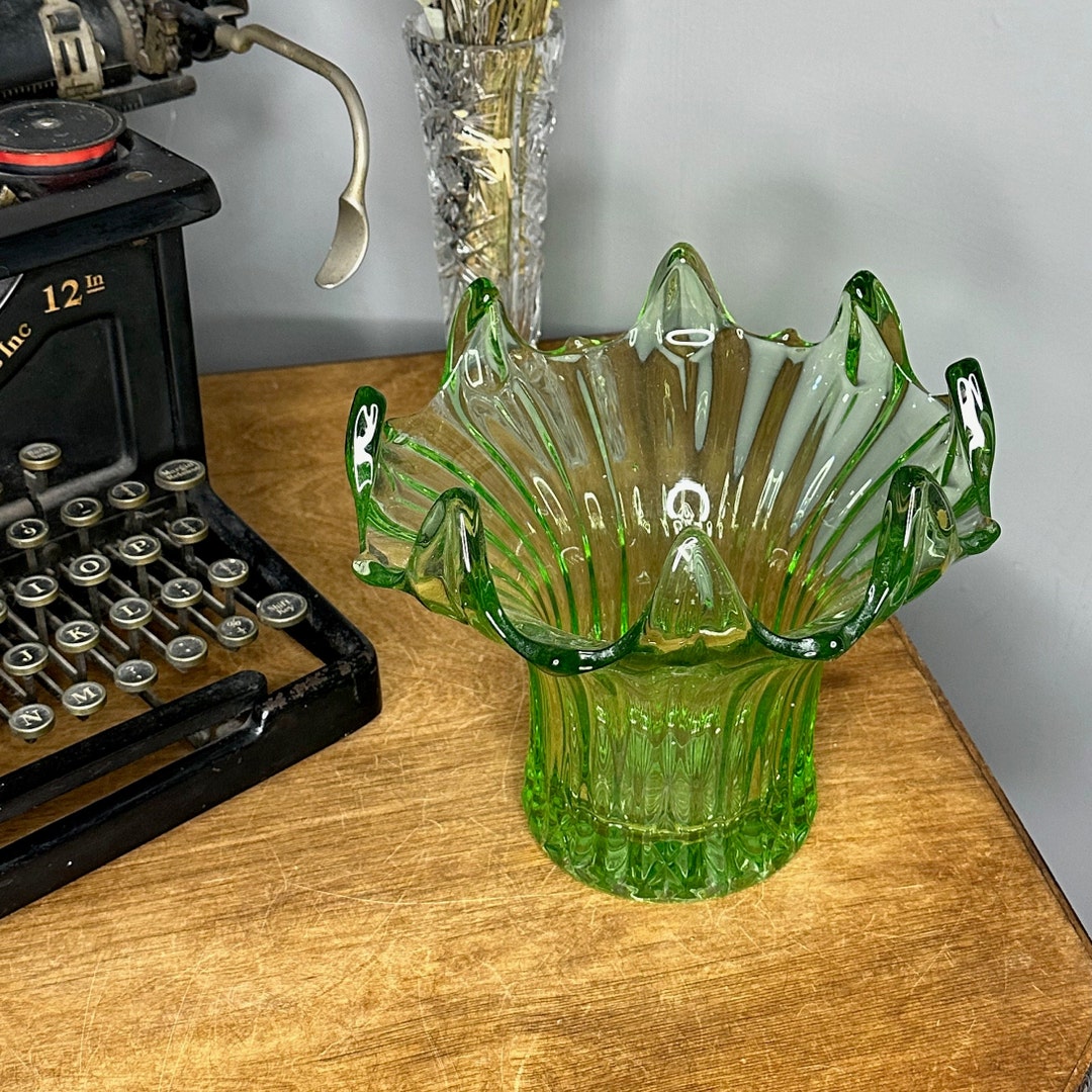 C1930's Beautiful Big Heavy British Green Pressed Glass Art Deco Vase ...