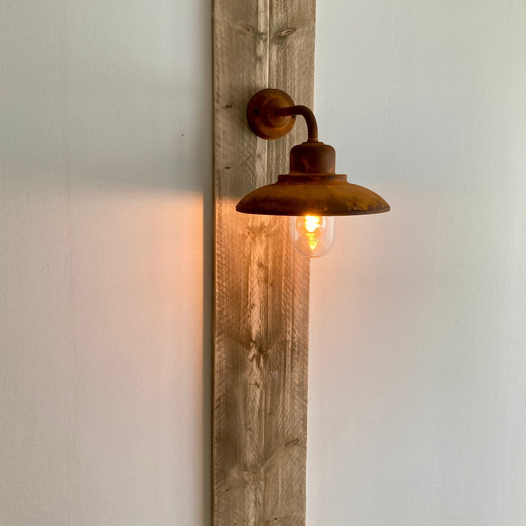 Handmade Rusty Outdoor Lamp 110V / 220V With Optional Protective ...