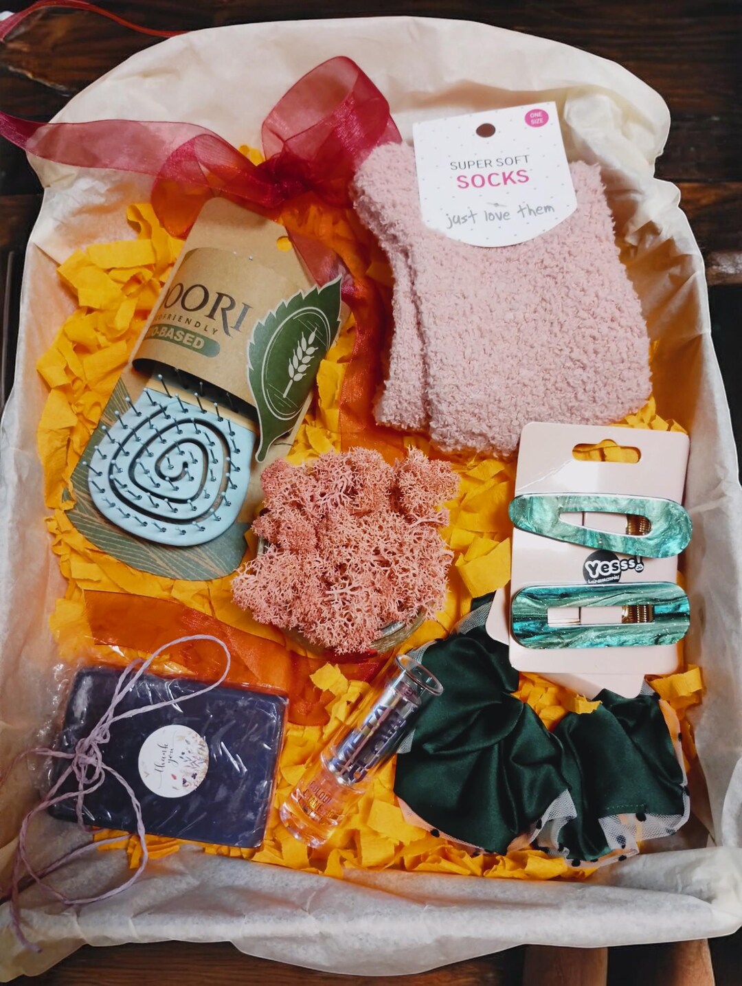 Christmas Gift Set, Handmade Holiday Gift Box, Cozy Winter Gift, Beauty ...