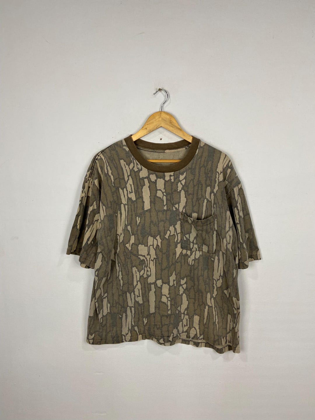 Vintage Camo Tree Bark Camouflage Alloverprint Trebark Camo Streetwear ...