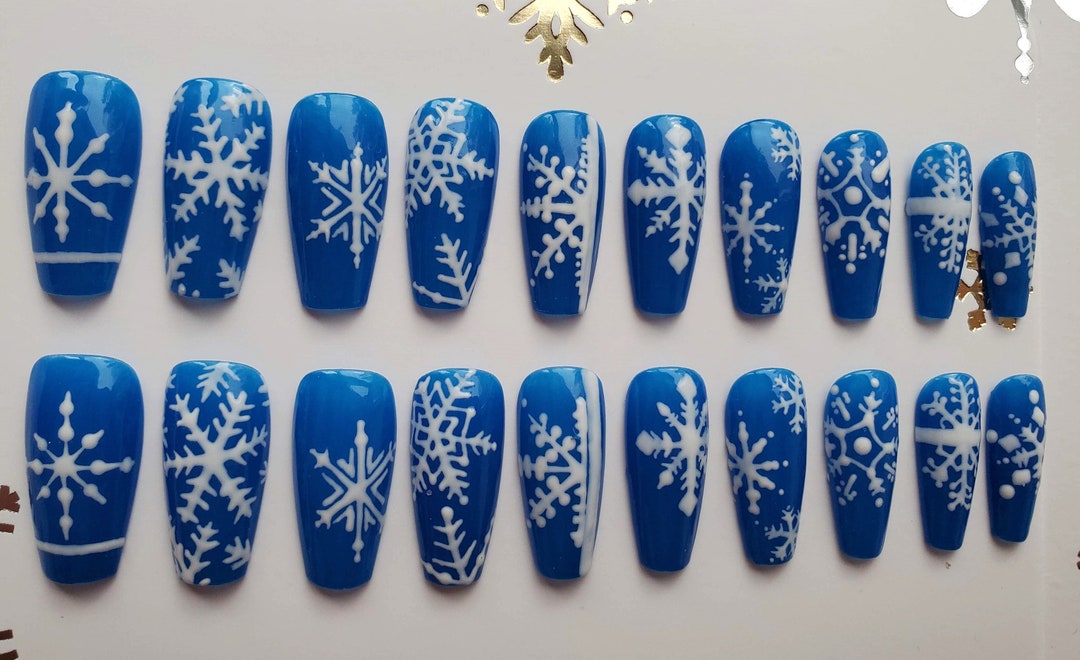 Holiday Themed Hand Painted Short Coffin Shaped Press on Nails - Etsy