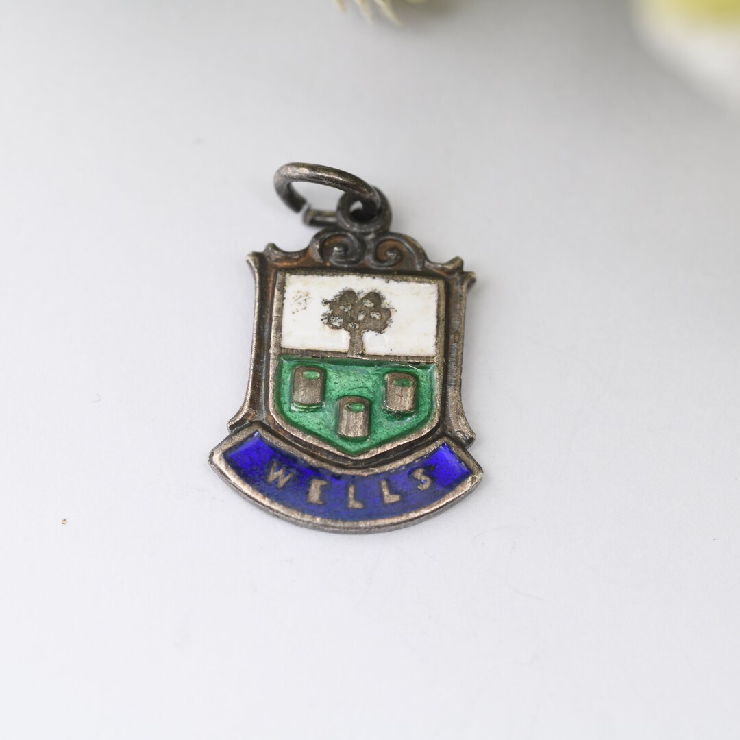 Vintage Wells Souvenir Travel Charm - Somerset England | 925 Sterling ...