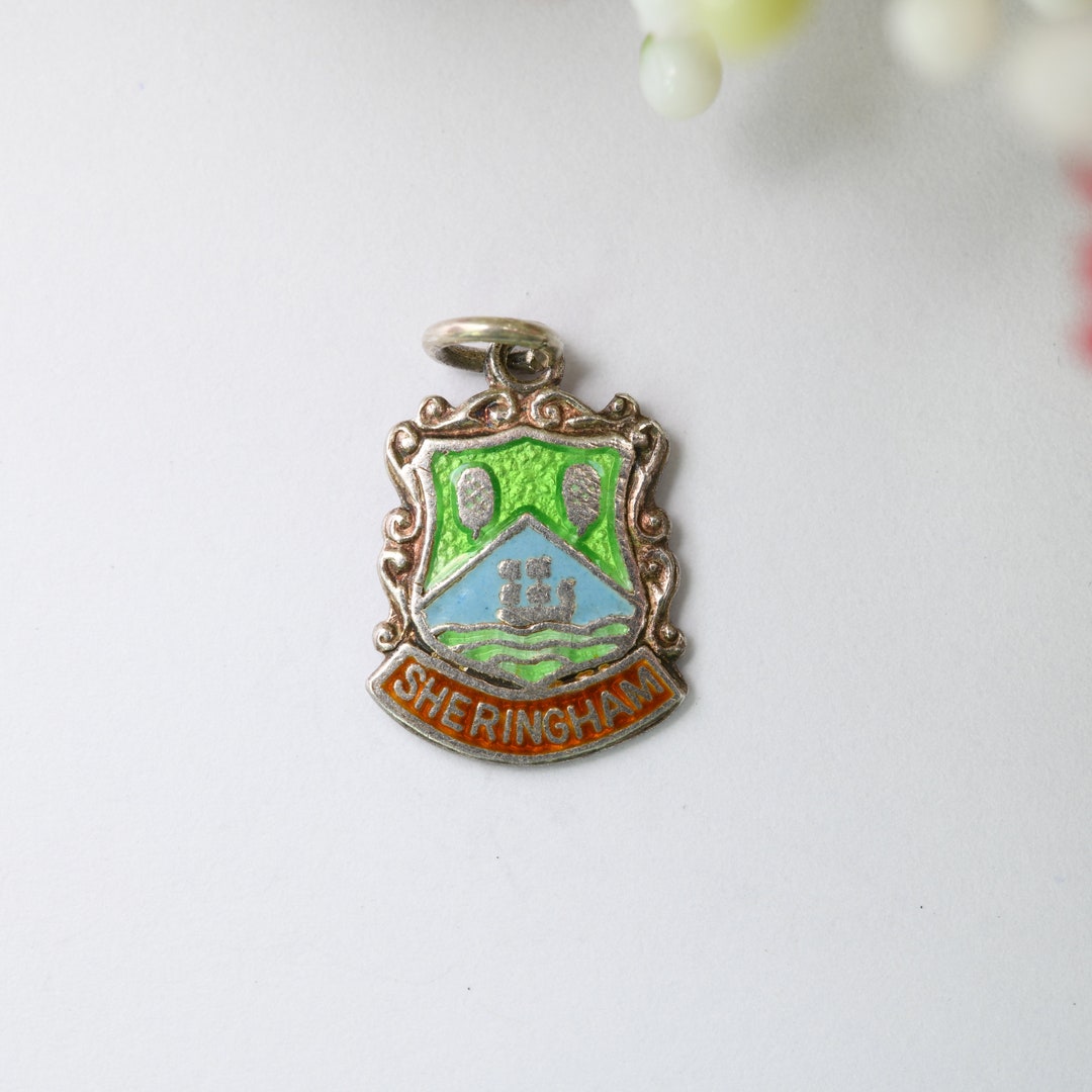 Vintage Sheringham Souvenir Travel Charm - England Town Flag City Crest ...