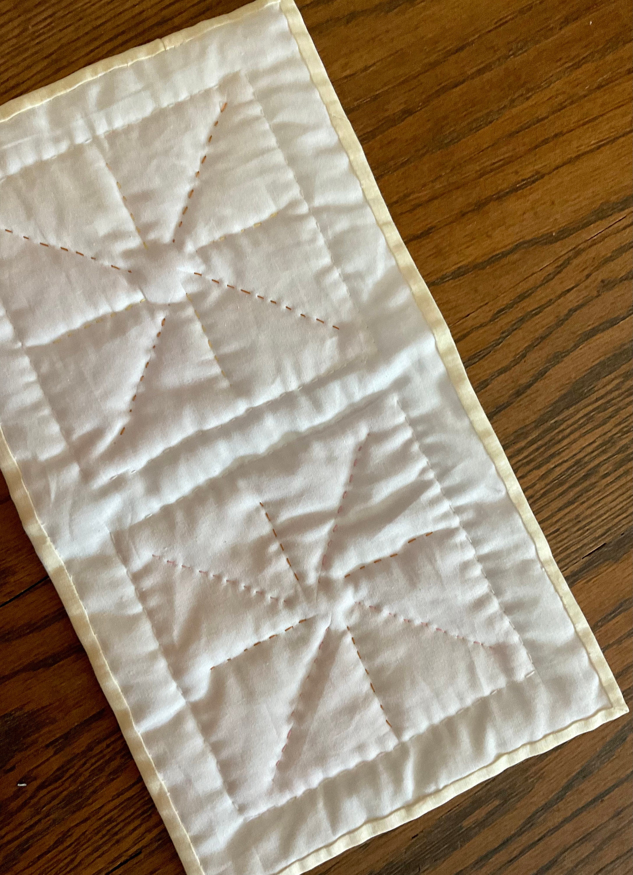Hand Quilted Pinwheel Place Mat - Pot Holder - Wall Hanging - Yellow ...