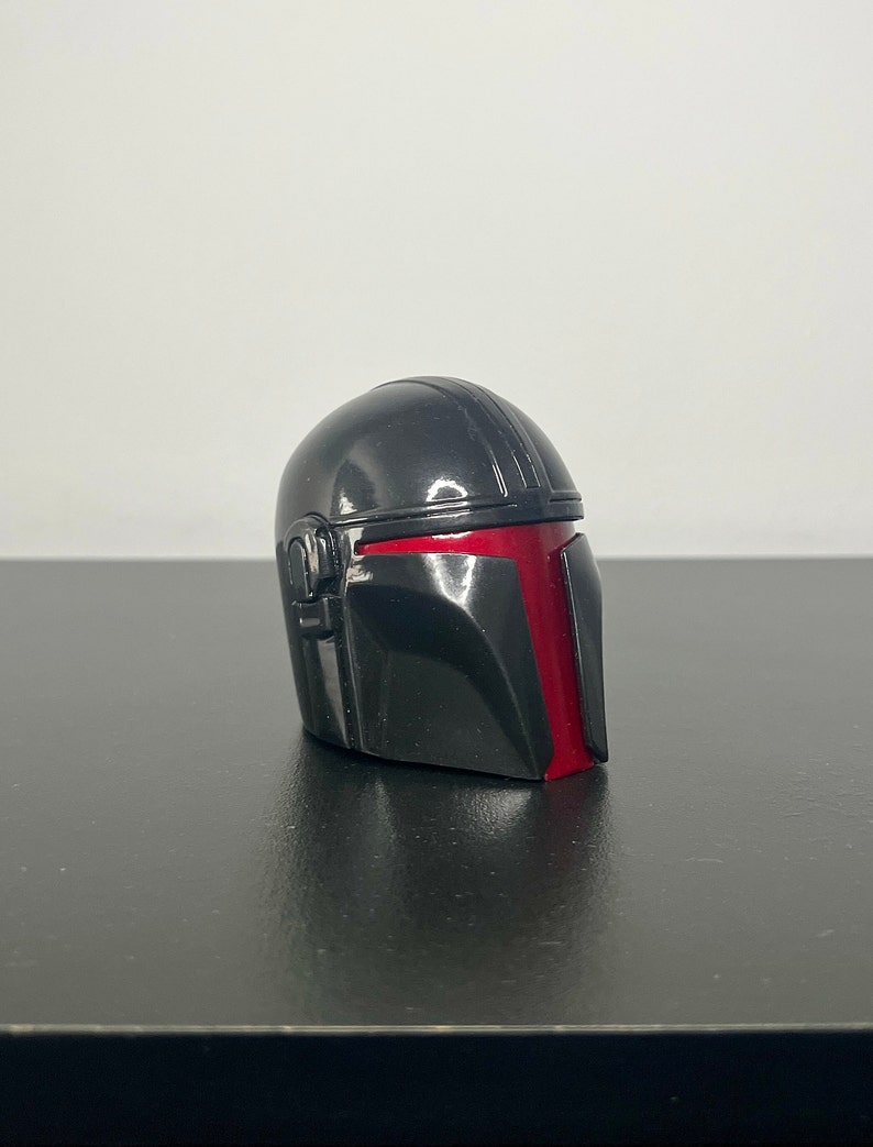 Mini Mandalorian Helmet Din Djarin Black/red Visor Mando Scifi ...