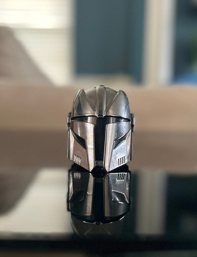 Mini Mandalorian Knight Helmet Beskar/black Visor Mando - Etsy