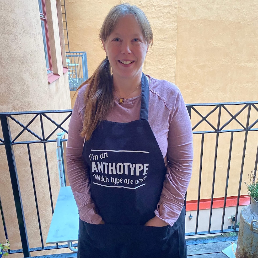 Anthotype Darkroom Protective Apron - Show Your Type and Stop Staining ...