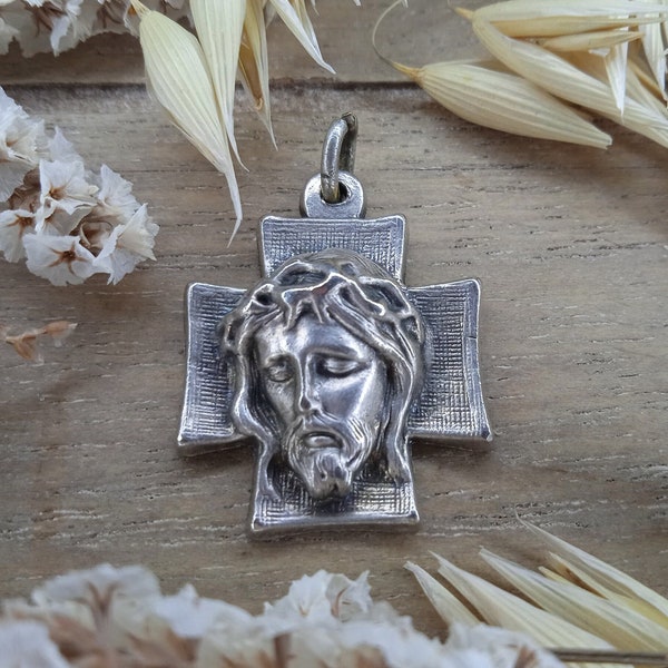 Holy Face Medal - Etsy