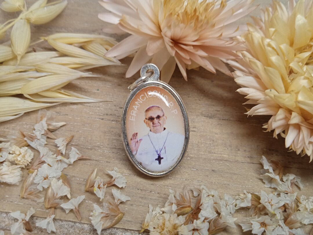 Religious Pendant Pope Francis Francis of Assisi Medal Catholic ...