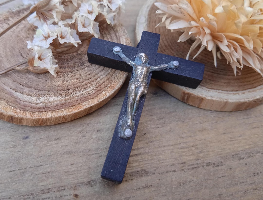 Jesus Christ Cross - Cross Antique Religious Medal - Christian ...