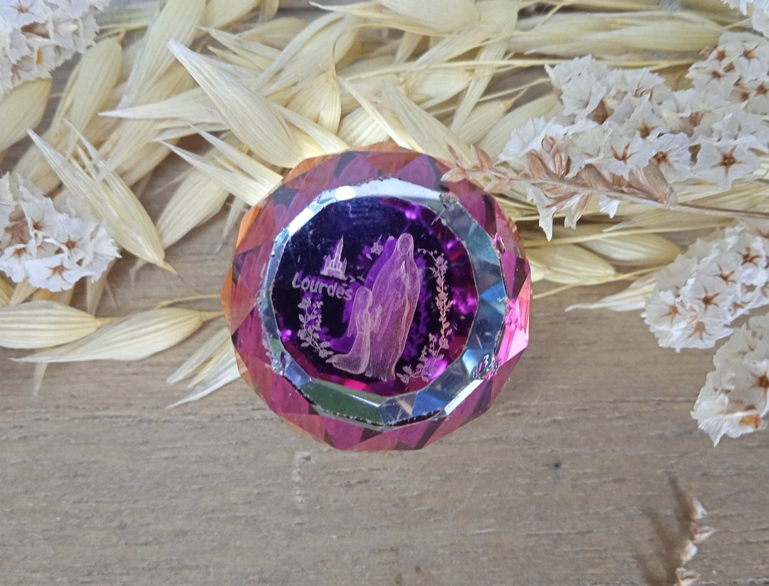 Our Lady of Lourdes Crystal Paperweight - Marian Apparition ...