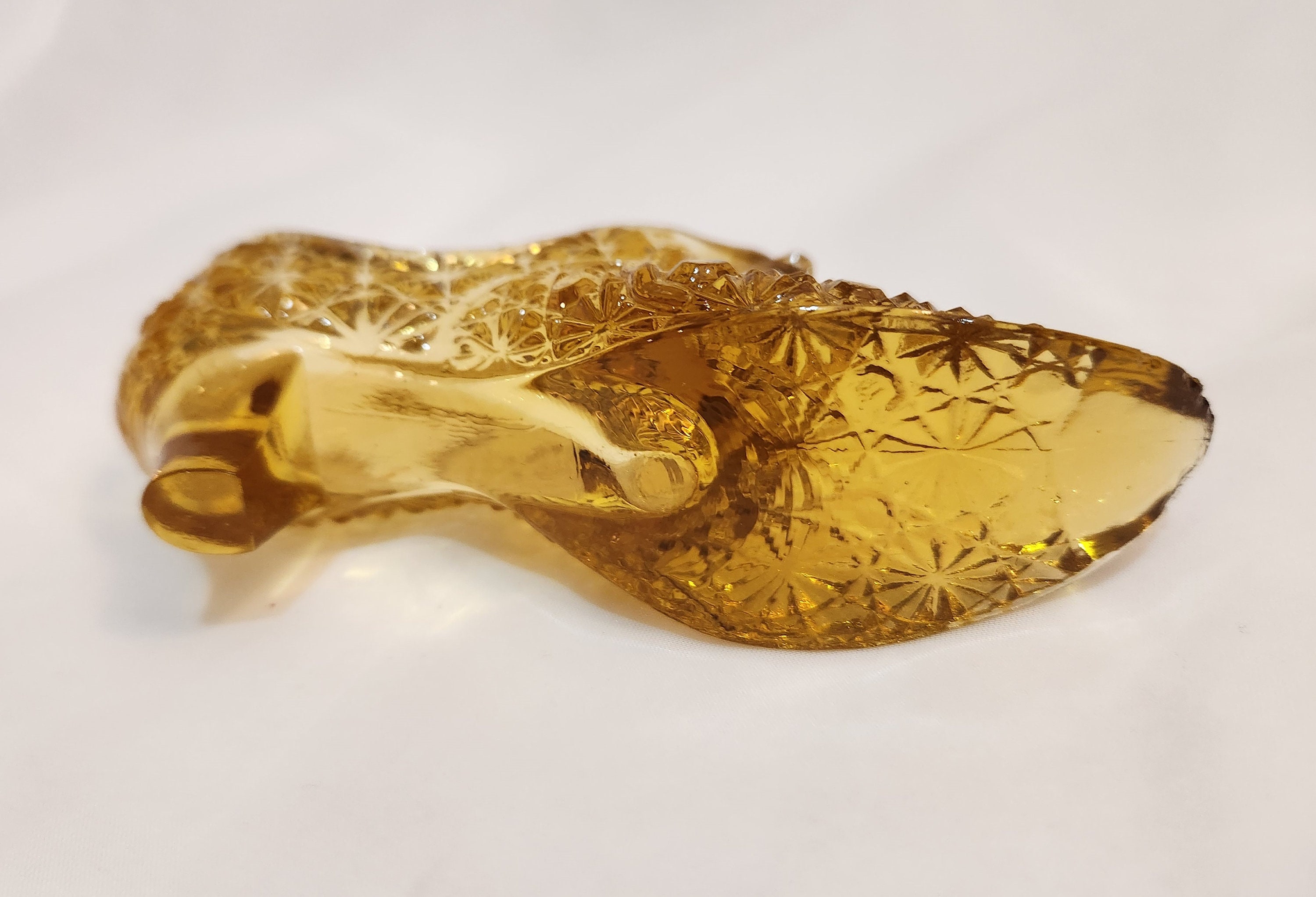 Vintage Cat Head Glass Shoe Slipper Daisy and Button Pattern by Kemple ...