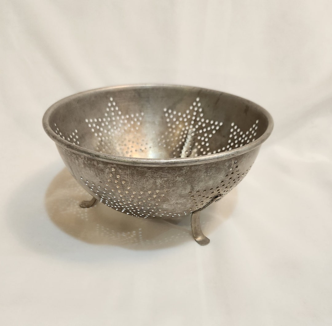 Vintage Aluminum Colander Strainer Star Design 3 Legs - Etsy