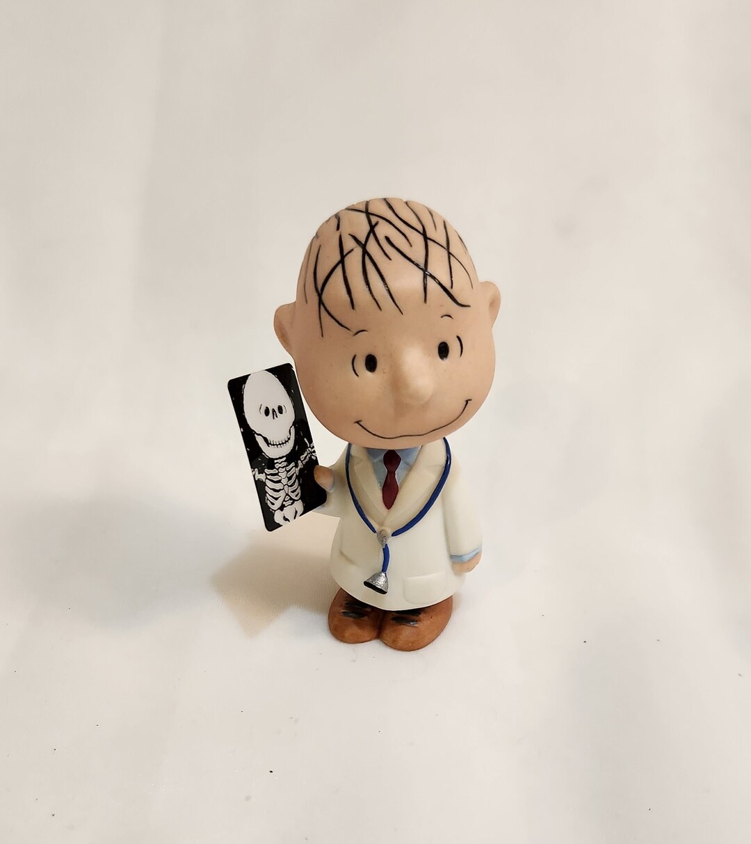 2001 Doctor Linus Peanuts Gallery Figurine Vintage Peanuts Gang - Etsy