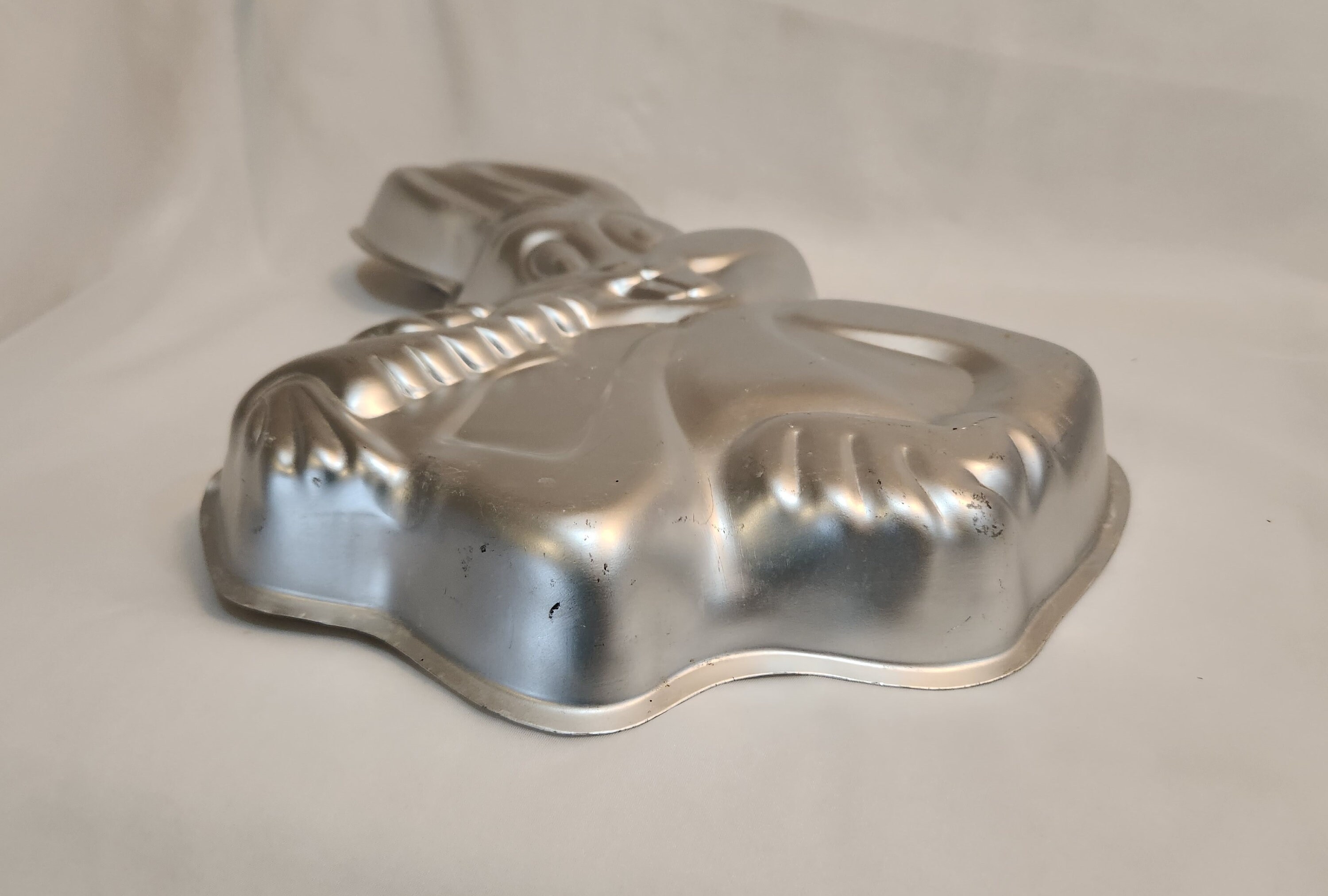 1978 Wilton Bugs Bunny Cake Pan Vintage Bakeware - Etsy