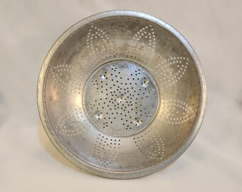 Vintage Colanders & Strainers - Etsy