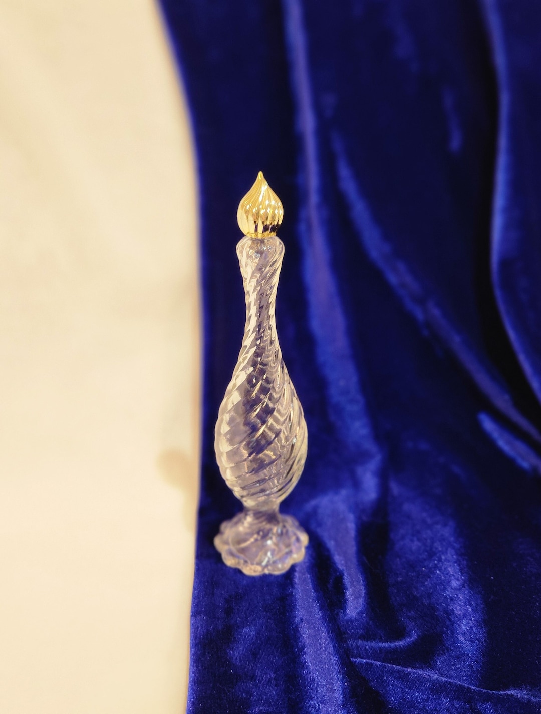 Gold Onion Dome Lid Perfume Bottle Decanter Swirled Glass Empty Vintage ...