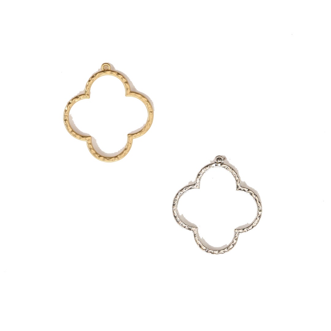 Hammered Alloy Quatrefoil Clover Charm Pendant 40mm - Etsy