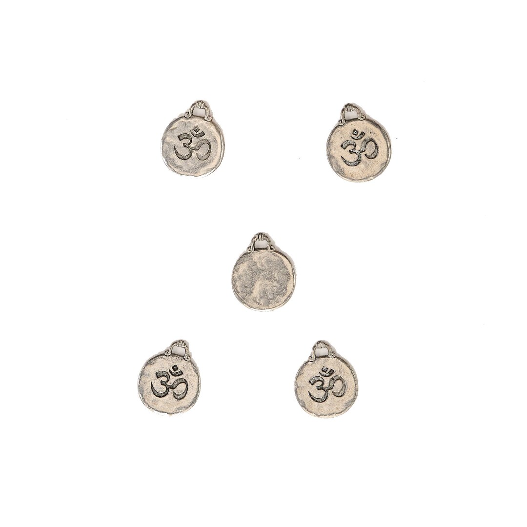 Pewter "om" Symbol Disk Charm 18mm - Etsy