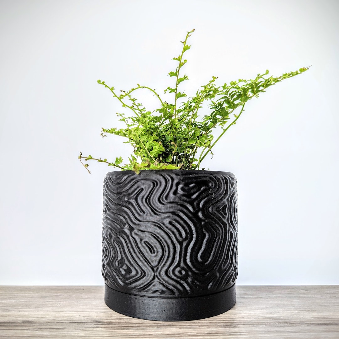 Matte Black Pot, Coral Maze Planter With Drainage Tray, Made From an ...