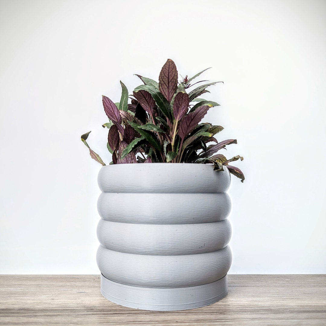 Light Gray Plant Pot, Bubble Planter With Drainage Tray, Made From an ...