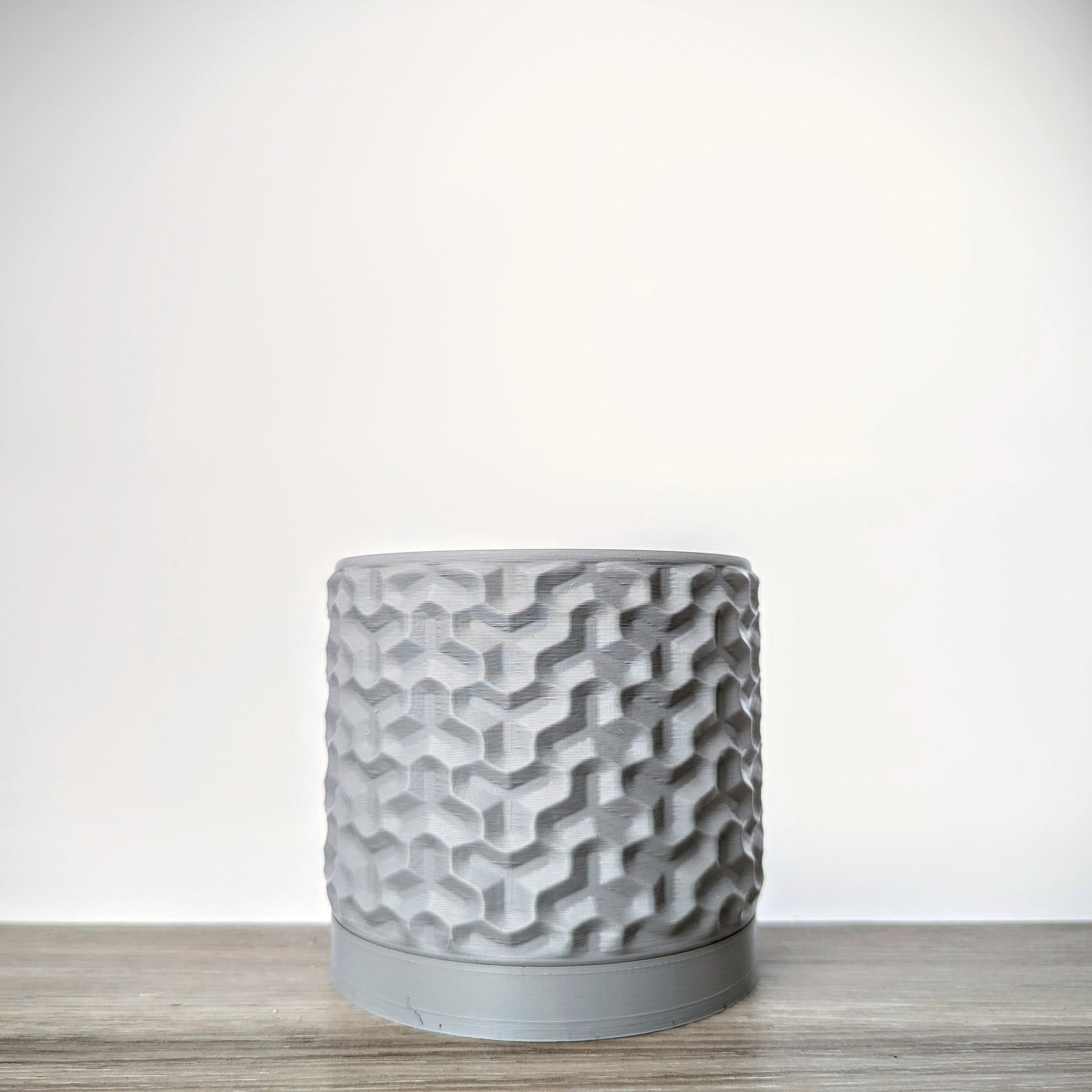 Light Gray Planter, Geometric Plant Pot With Drain Tray, Apartment Home ...